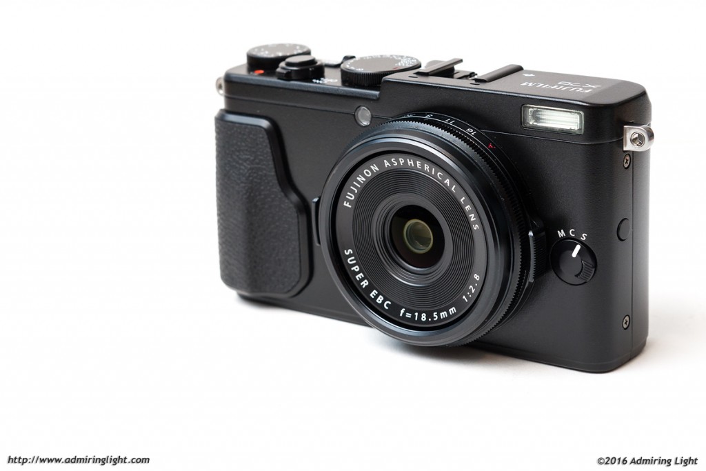 Review: Fujifilm X70