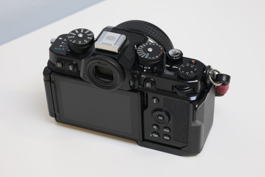 Reviewing and Ranking Nikon Zf Grip Options